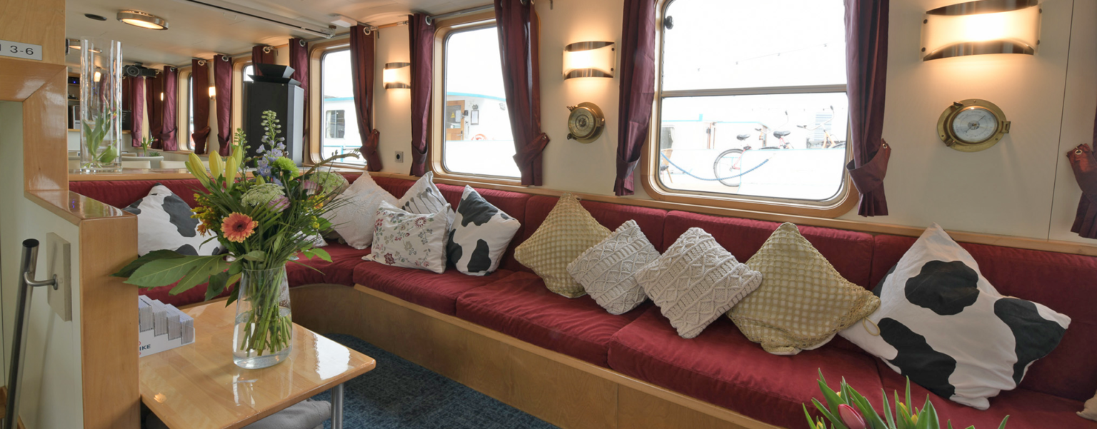 Explore the Beautiful Waters with Our Tours on the Ship Fleur