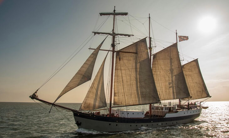 Sail & Bike ship | Boat Bike Tours