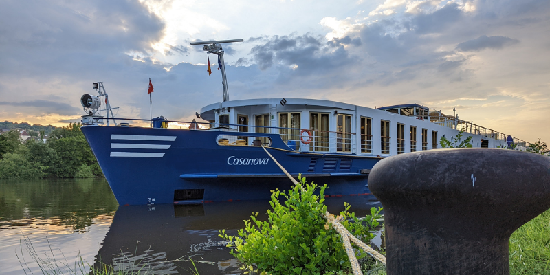 Casanova | Boat Bike Tours